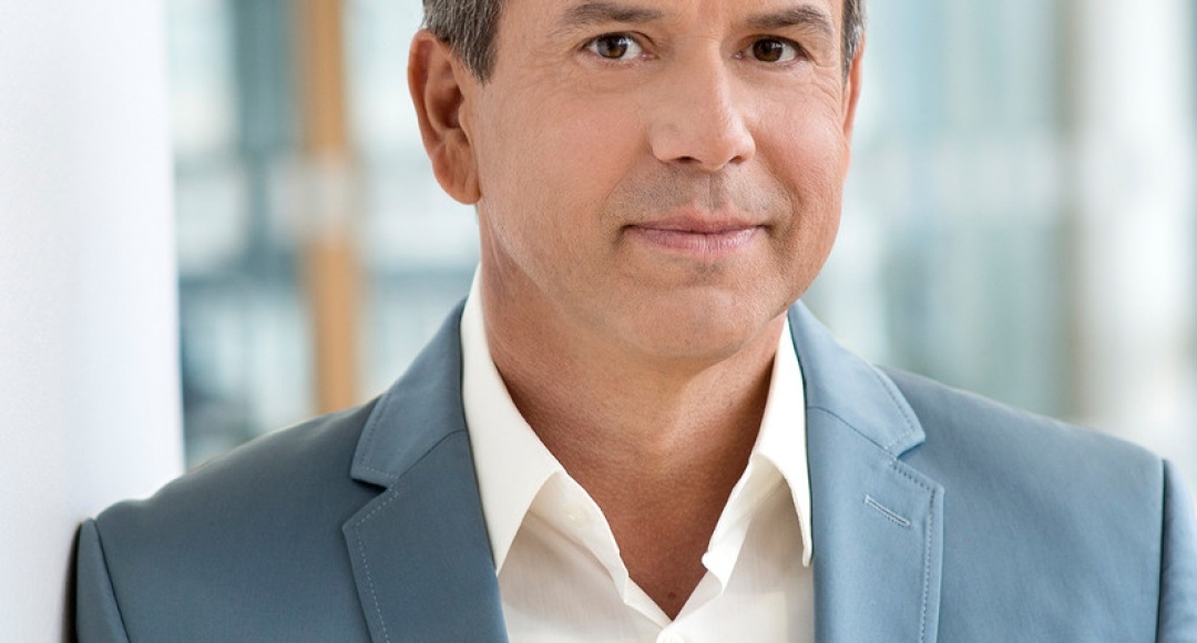 Andreas Cichowicz behält die ARD-Nachrichtenlage im Blick