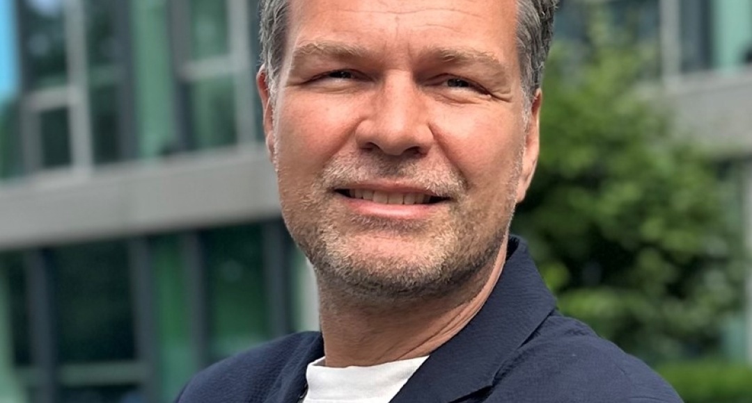 Moritz Stranghöner und David Holscher in neuen Hauptrollen bei Bauer