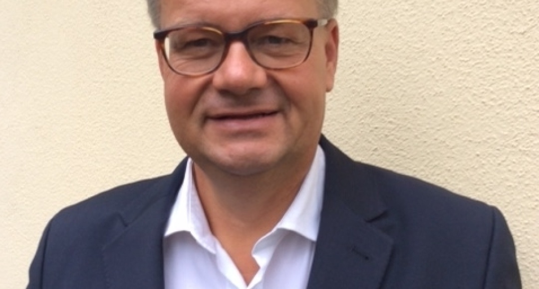 Dirk Rumberg heuert bei Red-Bull-Buchverlag an