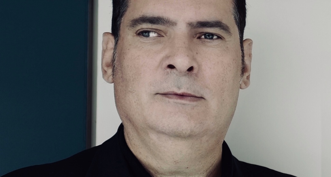 José Redondo-Vega schlägt als Burda-Redaktionsleiter wieder auf