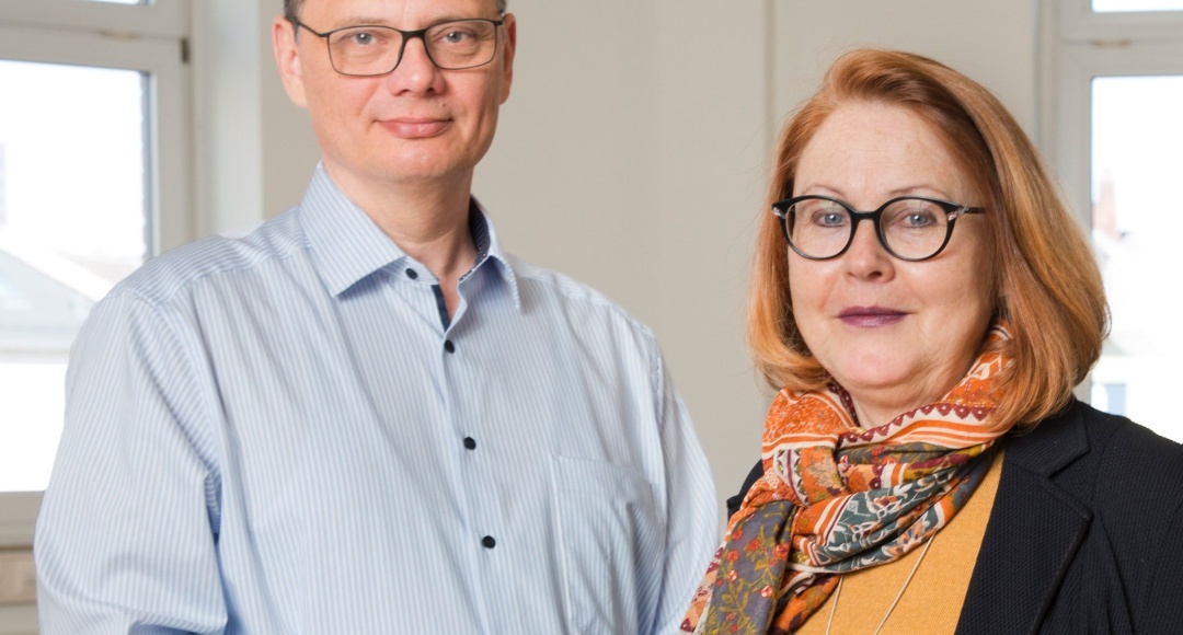 Kommissarische Lösung in der FR-Chefredaktion: Doppelspitze folgt auf ...