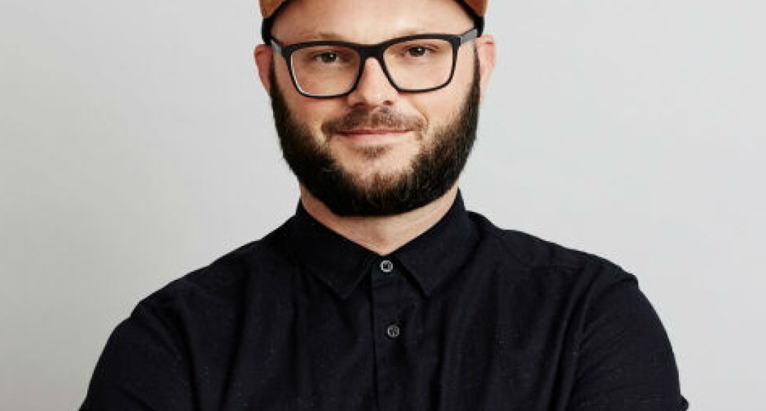 Christopher Langner steigt zum Account Director auf