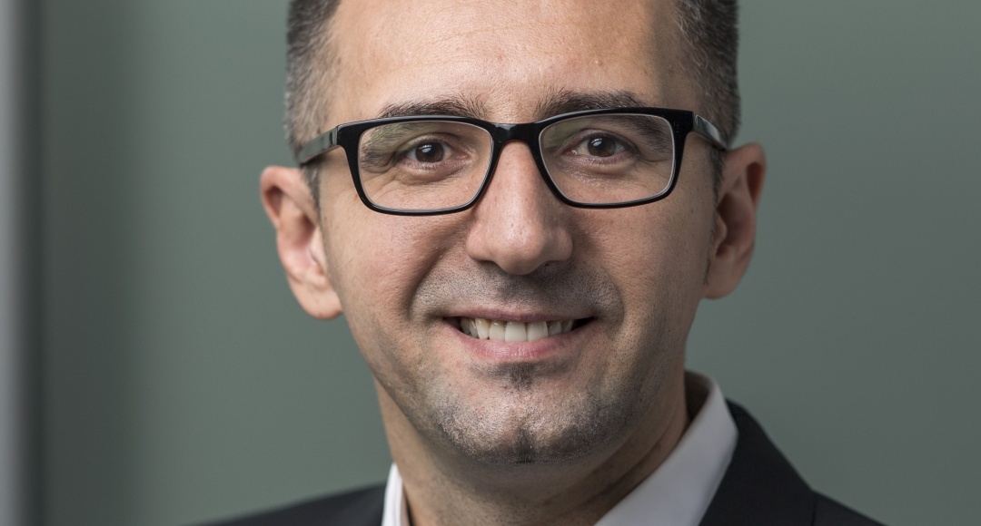 Eljub Ramic wird zum news aktuell-Geschäftsführer in der Schweiz befördert