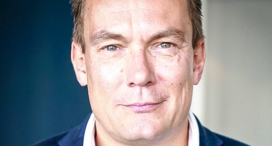 Ex-Riverside-Entertainment-Boss Rolf Hellgardt meldet sich bei Prime ...