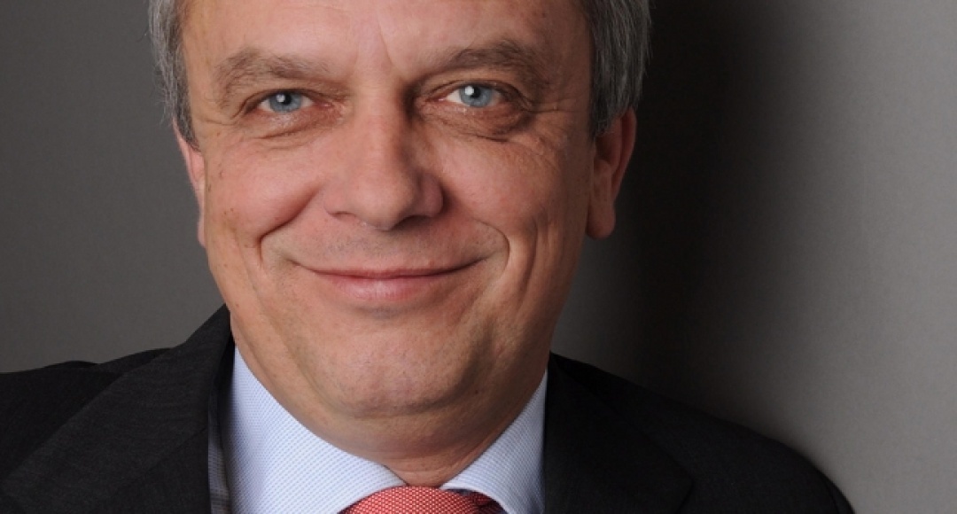 Claudia Derkum wird asdirekt-Chefin