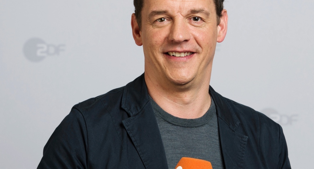 Überraschung: Nicht Bela Rethy sondern Oliver Schmidt kommentiert für ...